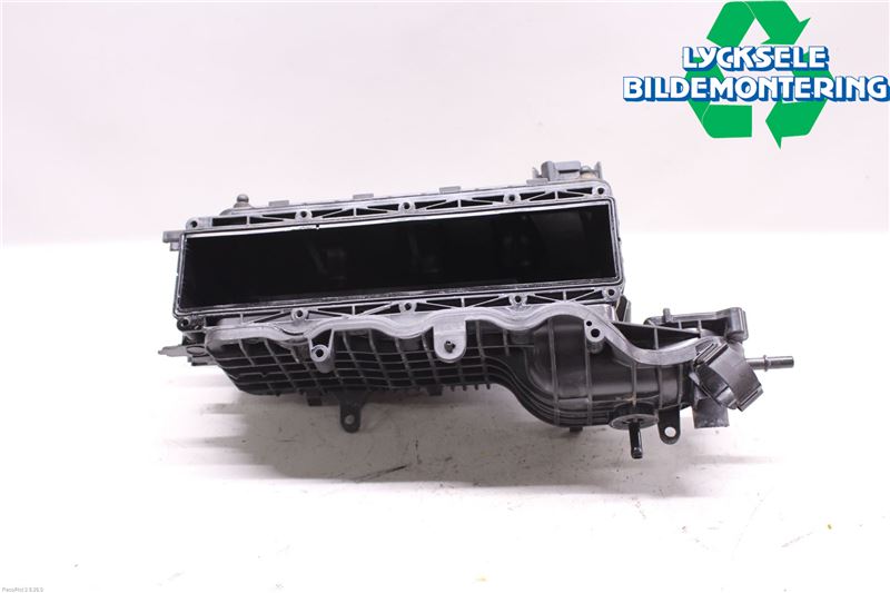 04E-129-709-L : Collecteur d'admission - Autoparts24