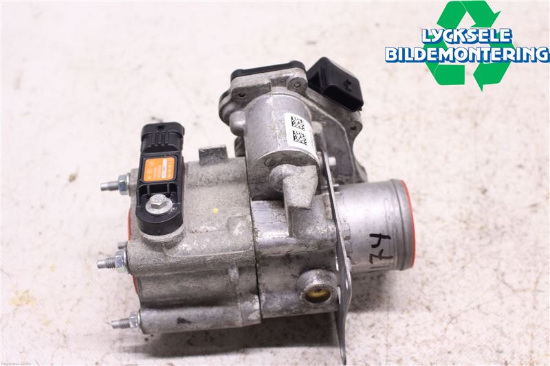 Nissan Nv400 - Gasklephuis Nv400 | Autoparts24