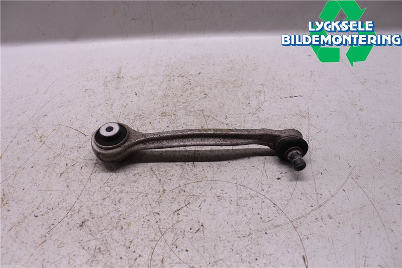 8W0-407-510-E : Draagarm voor boven en Draagarm lvoor onder - Autoparts24