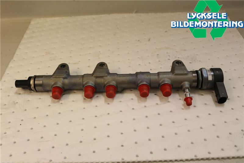 8514154 : Rail bro / indsprøjtningsdyserør og Dyserør - Autoparts24