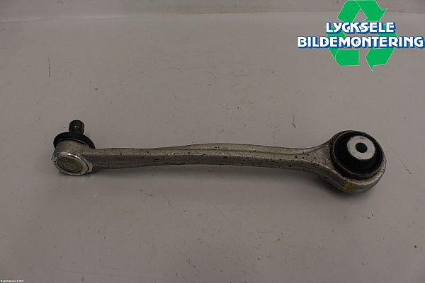 8W0-407-505-E : Bærearm forrest øverst - Autoparts24