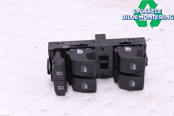 3G0-959-857-B : Kontakt - sidespejl og Kontakt - elrude - Autoparts24