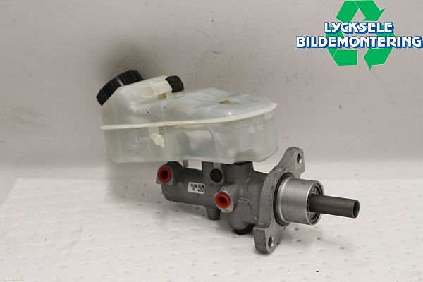7E0-611-019-A : Bremse hovedcylinder - Autoparts24