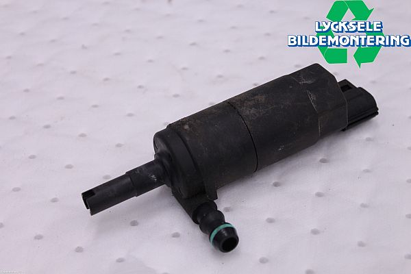 Ford Kuga - Ruitensproeier pomp / motor Kuga | Autoparts24