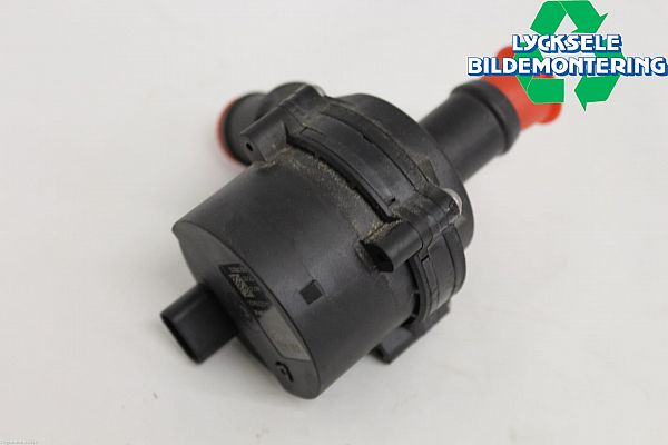 5Q0-121-599-AA : Circulatiepomp en Waterpomp - Autoparts24