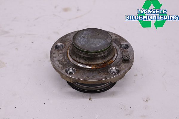 2Q0-598-611-A : Spindel - bag - Autoparts24