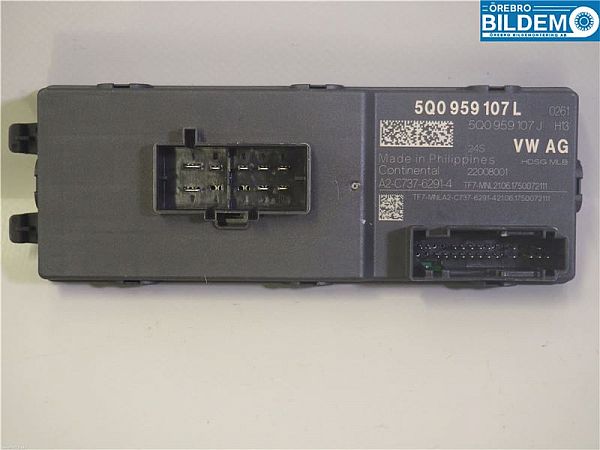 5Q0959107L: Styrboks diverse, Bagklap styreenhed, Relæ - diverse ...