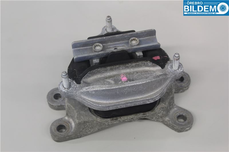 8K0-399-151-DB : Gearkasseophæng og Gearkassebro - Autoparts24