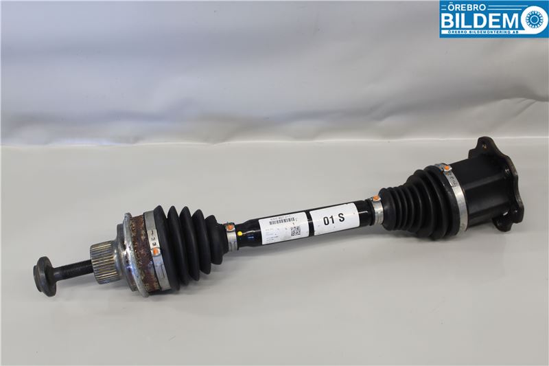 8W0407271 : Drivaksel for - Autoparts24