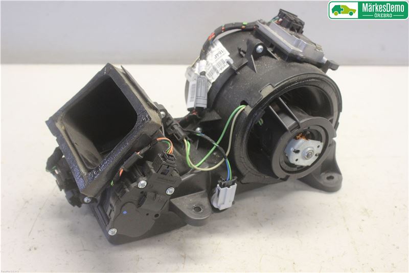 Mercedes-Benz Gl-class - Kachel Ventilatiemotor / aanjager Glclass ...