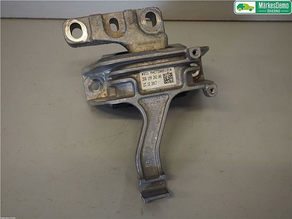 2Q0199262BF : Motorrubber / Motorsteun en Motorophanging - Autoparts24