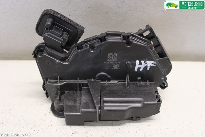 5TB-837-016-B : Dørlås og Centrallås - Autoparts24