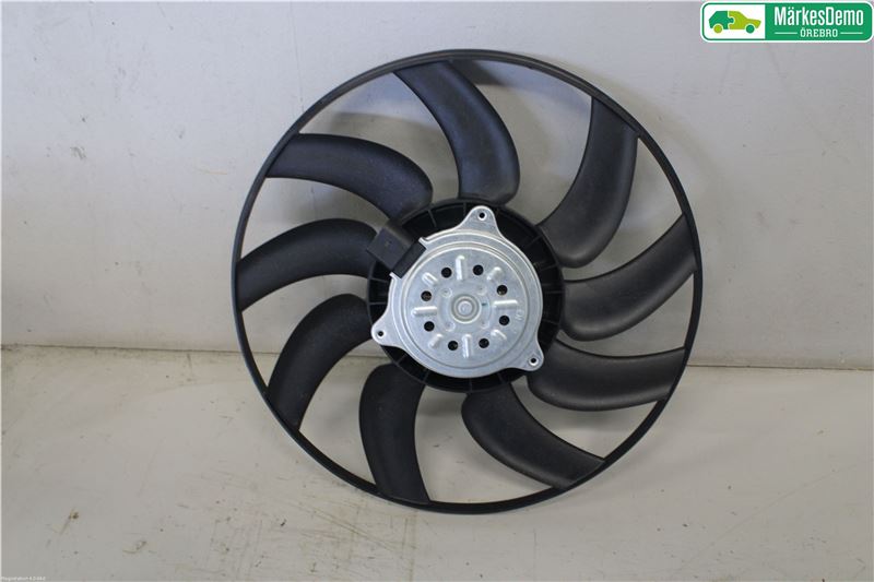 8K0-959-455-AB: Koelvin / Vin, Ventilatorhuis, Radiator bovenkant ...