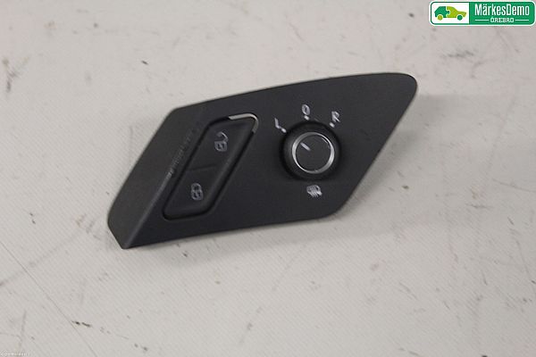 5G0959565AC : Kontakt - sidespejl og Kontakt -dør - Autoparts24