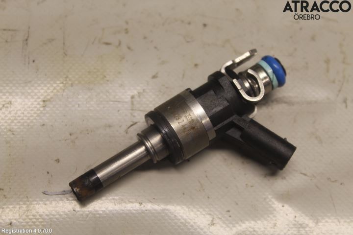 35310-2E610 : Verstuiver / Injector en Hogedrukrail ...