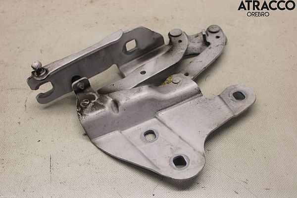 BMW X1 - Motorkap scharnier X1 | Autoparts24