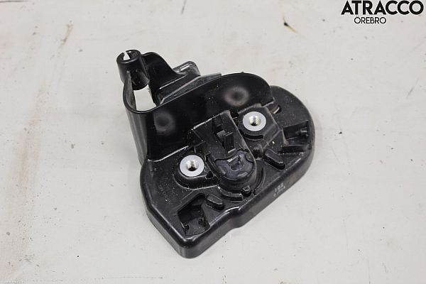 7E0-843-604-E : Dørlås - Autoparts24