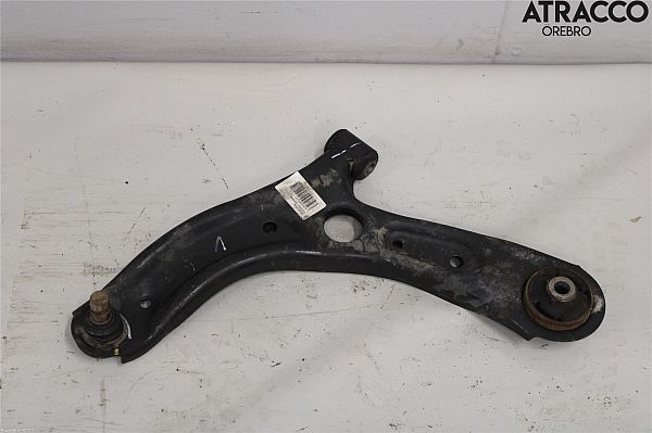 54500-G6000 : Bærearm forrest nederst - Autoparts24