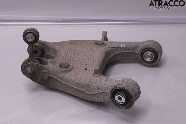 33326865898 : Draagarm achter - Autoparts24