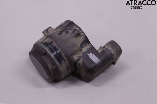 66207850470 : Parkeringssensor bag - Autoparts24