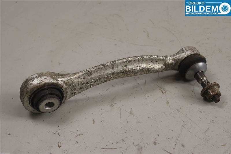 6770969 : Bærearm - bagerst øverst og Bærearm bag - Autoparts24