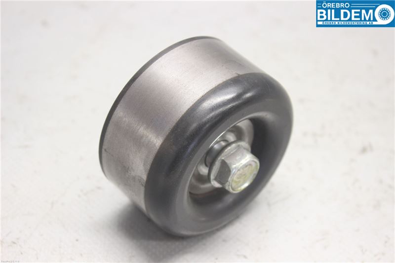 Nissan Np300 - Krukas riemschijf Np300 | Autoparts24