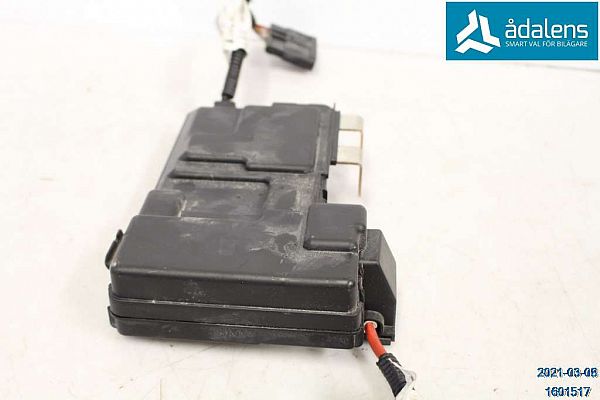 31409755 : Sikringsboks og Relæ - diverse - Autoparts24