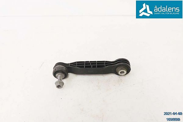 32221272 : Stabilisator, achter en Stabilisator voor - Autoparts24