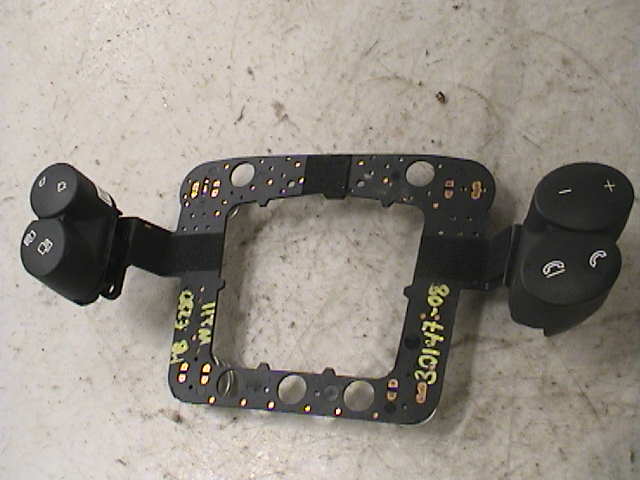 A2308202410 : Kontakt - diverse - Autoparts24