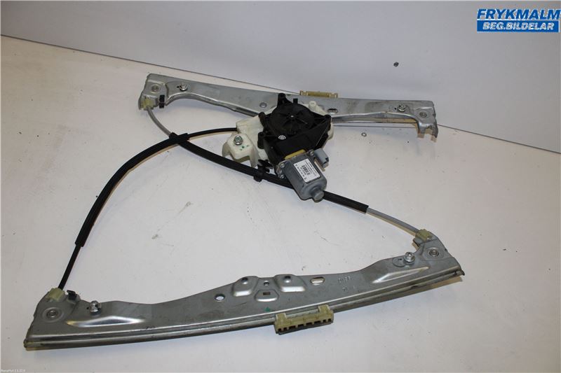 9827189180 : Fensterhebermotor und Fensterheber - Autoparts24