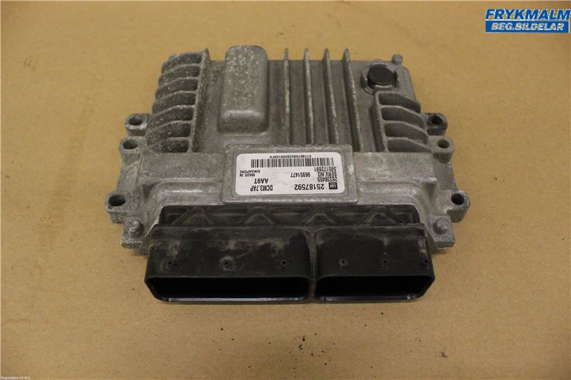 Brugt Chevrolet Captiva - motorstyringsenhed (ECU) | Autoparts24