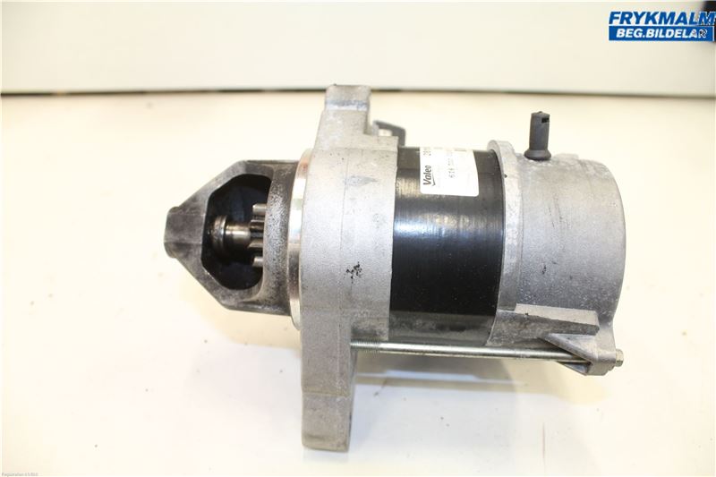 1637179880 : Starter - Autoparts24