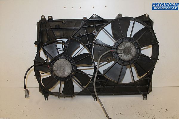 17760-65J00 : Kühlerzage und Kühlergebläse elektrisch - Autoparts24