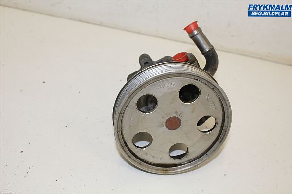 8E0145153 : Servopumpe - Autoparts24