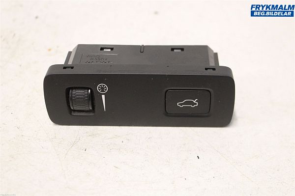 31376510: Kontakt -dør, Kontakt - diverse, Lyskontakt, - Autoparts24