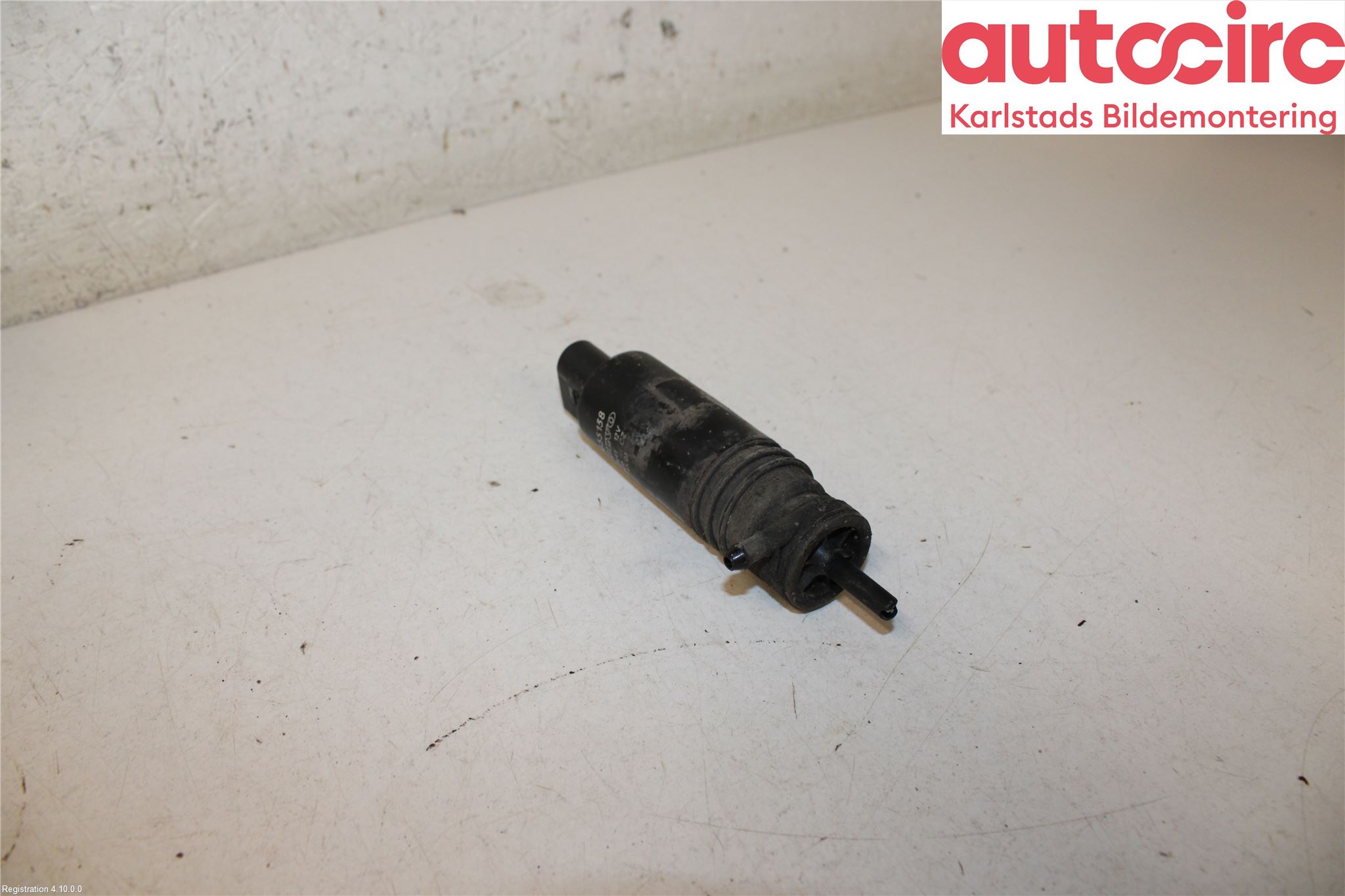 Volvo V70 III (135) Ruitensproeier pomp / motor 30655138
