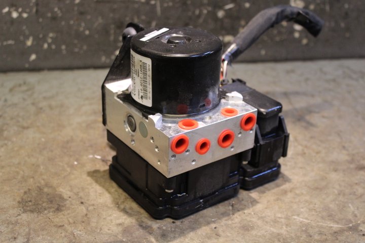 31423315 : ABS Pumpe - Autoparts24