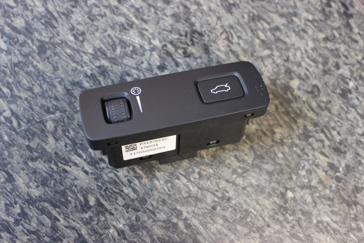 31443873: Deurcontact, Lichtschakelaar, Diverse schakelaars, - Autoparts24