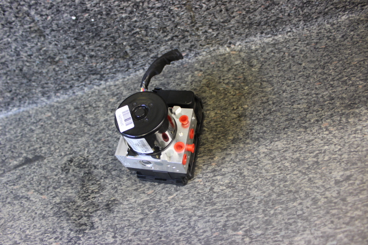 31423315 : ABS Pumpe - Autoparts24