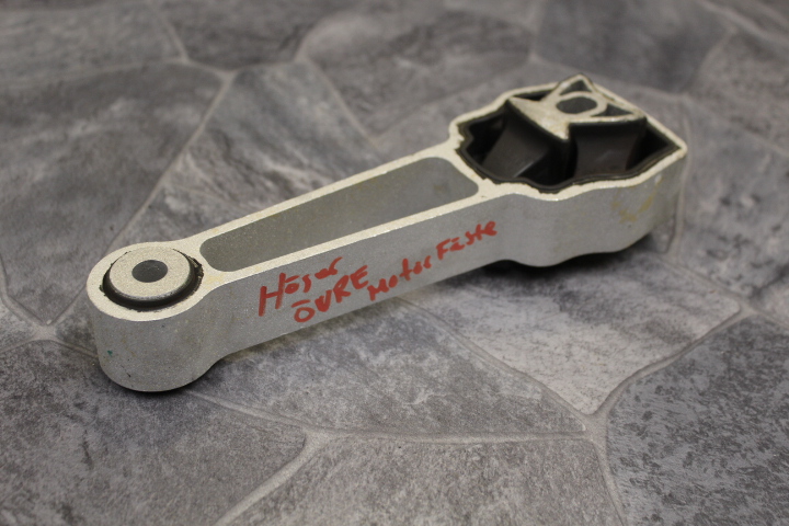 31670126 : Motorophæng og motorophæng / motorfæste - Autoparts24