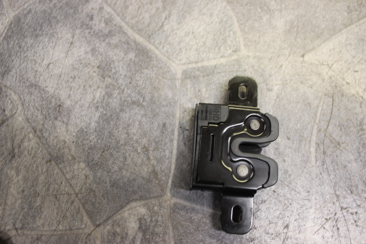 31425974 : Motorkap slot en Motorkap scharnier - Autoparts24