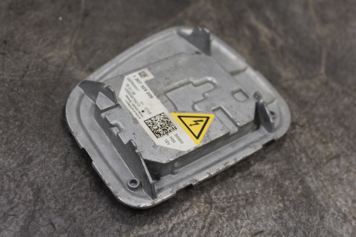 1307329209 : Belysning styreenhed - Autoparts24