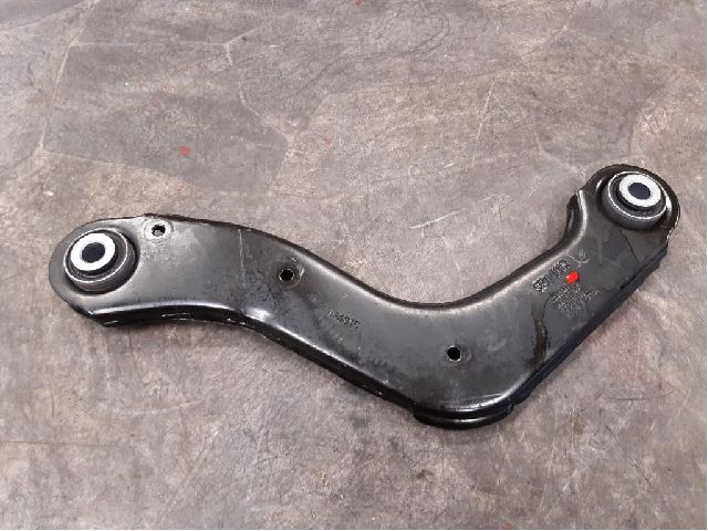 32221134 : Bærearm bag og Bærearm - bagerst øverst - Autoparts24