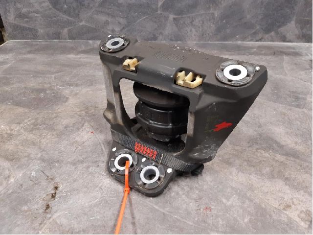 32137494 : Motorhalter / Motorträger und Motoraufhängung - Autoparts24