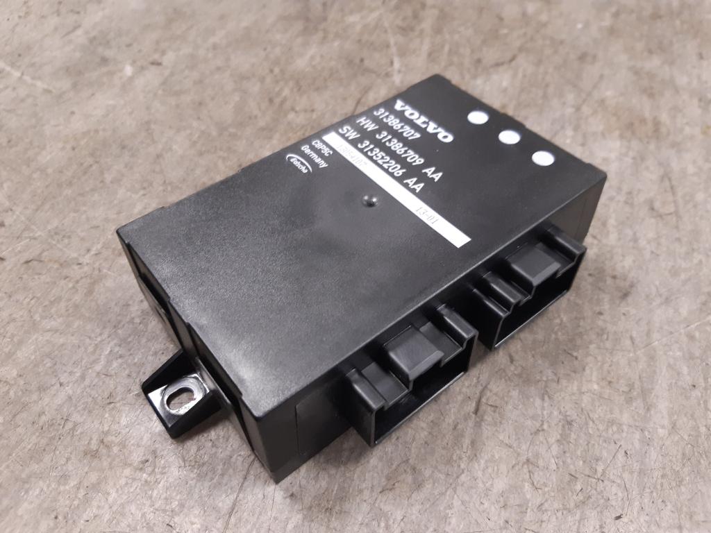 Volvo XC60 (156) Tailgate control unit 31386707, 31420655