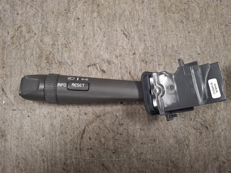 Volvo S80 I (184) Blinkerschalter 31268578