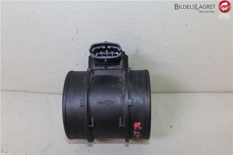 93185443 : Luftmængdemåler - Autoparts24