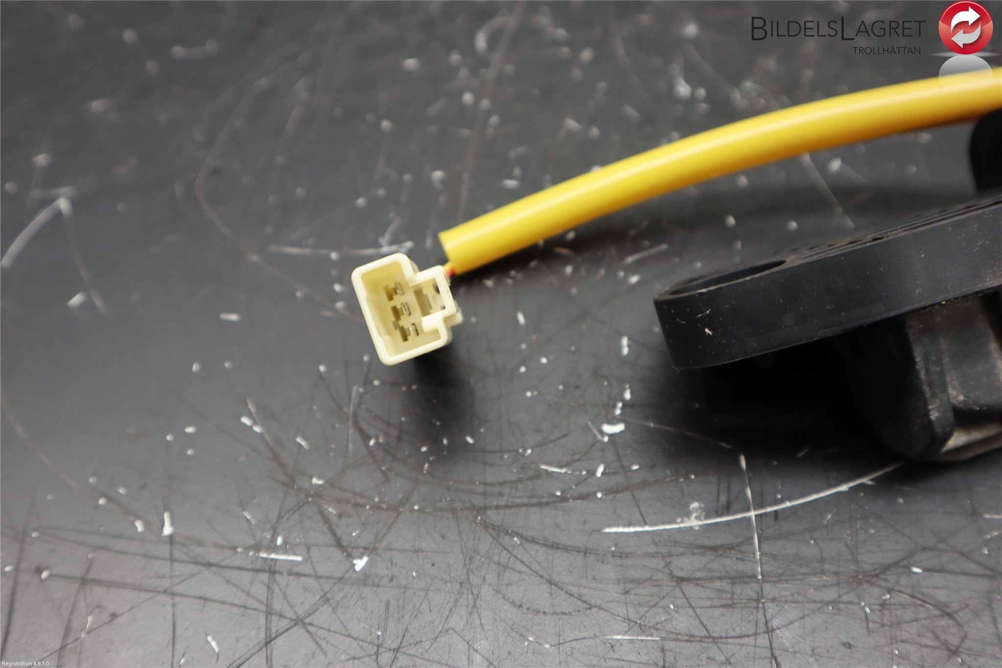 Mitsubishi OUTLANDER III (GG_W, GF_W, ZJ, ZL, ZK) Handgriff aussen 5810A077