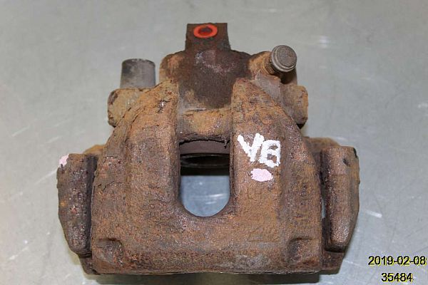 8251312 : Remklauw, linksachter en Remklauw, rechtsachter - Autoparts24