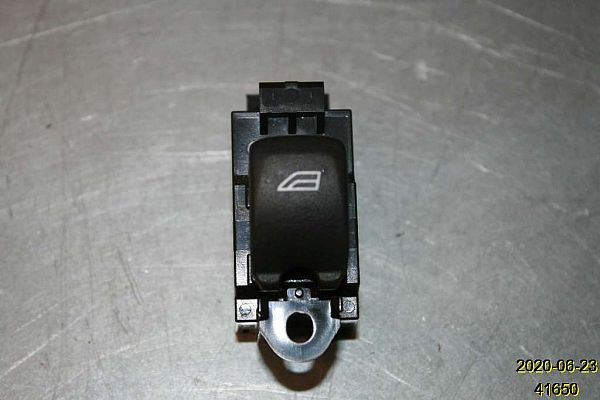 31394841: fensterheizungsschalter, Fensterheberschalter, Diverse ...